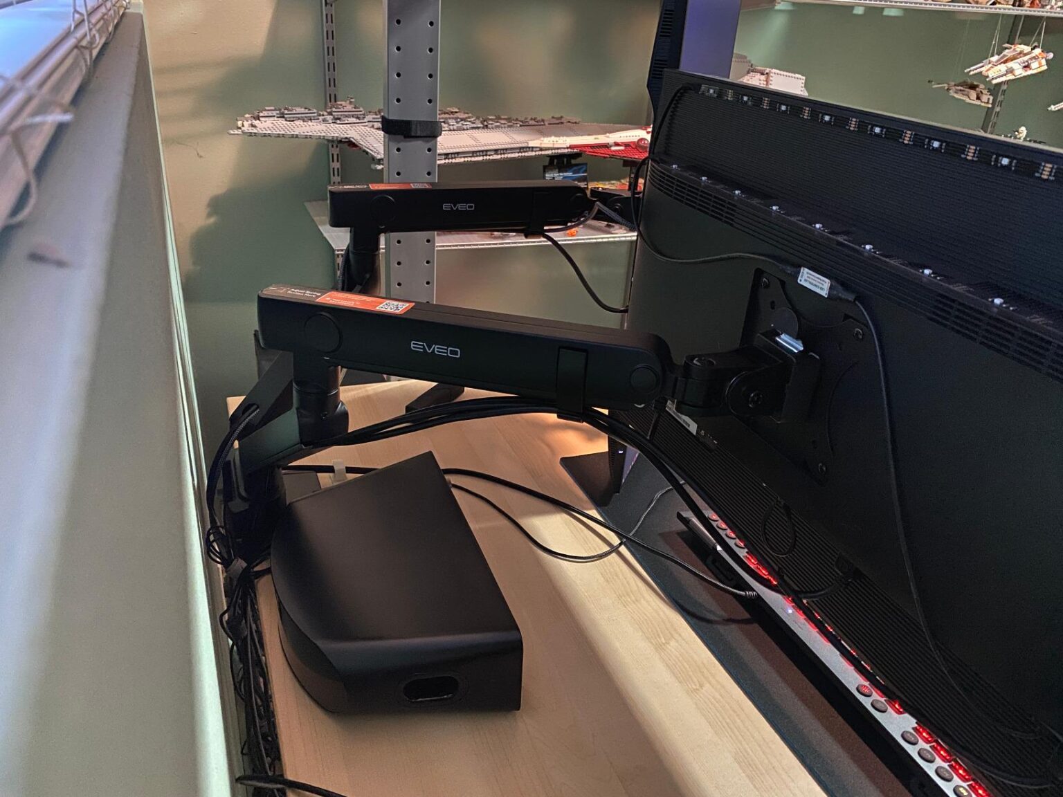 How to Set Up Dual Monitors on Mac 2026: Complete Guide