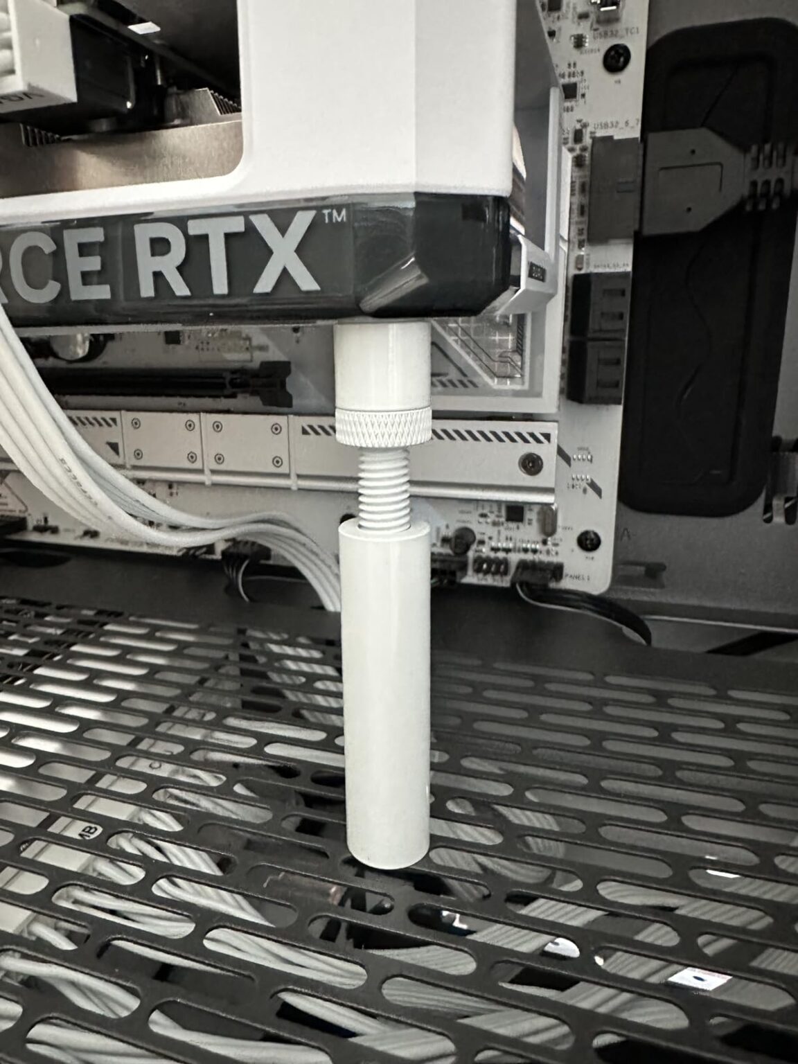 11 Best GPU Support Brackets for RTX 4090 2026: Tested