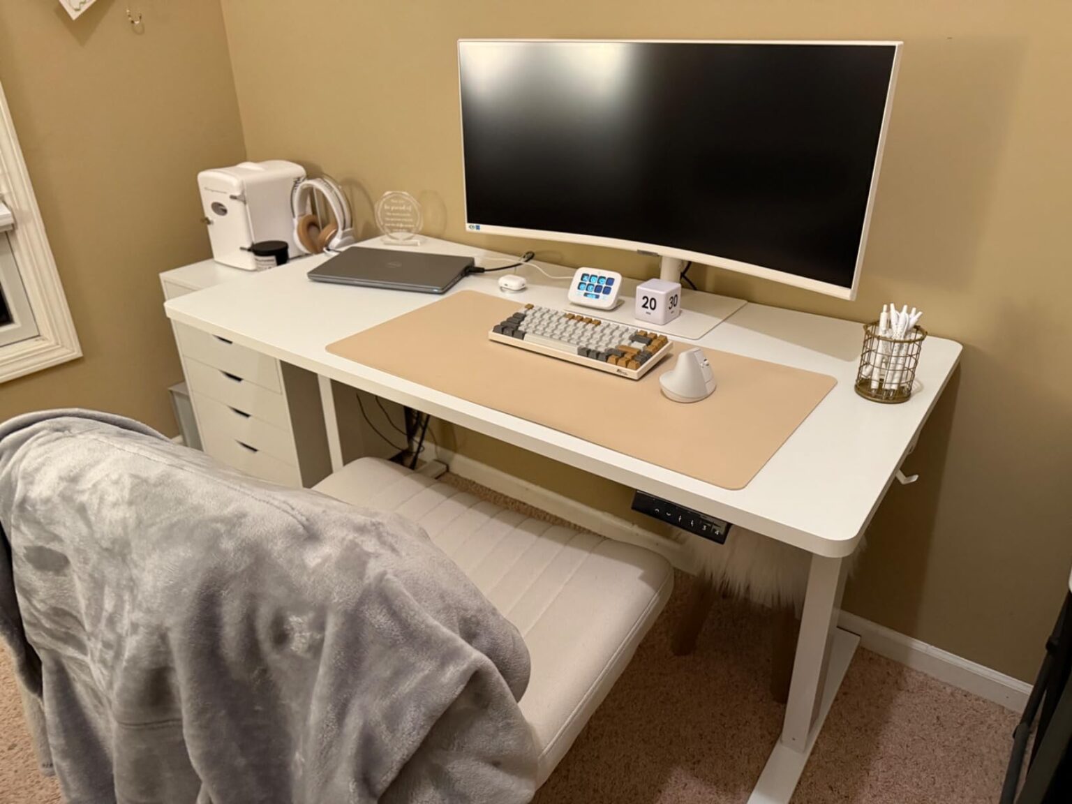 15 Best Ultra-Wide Monitors for Multitasking Professionals (June 2026 ...