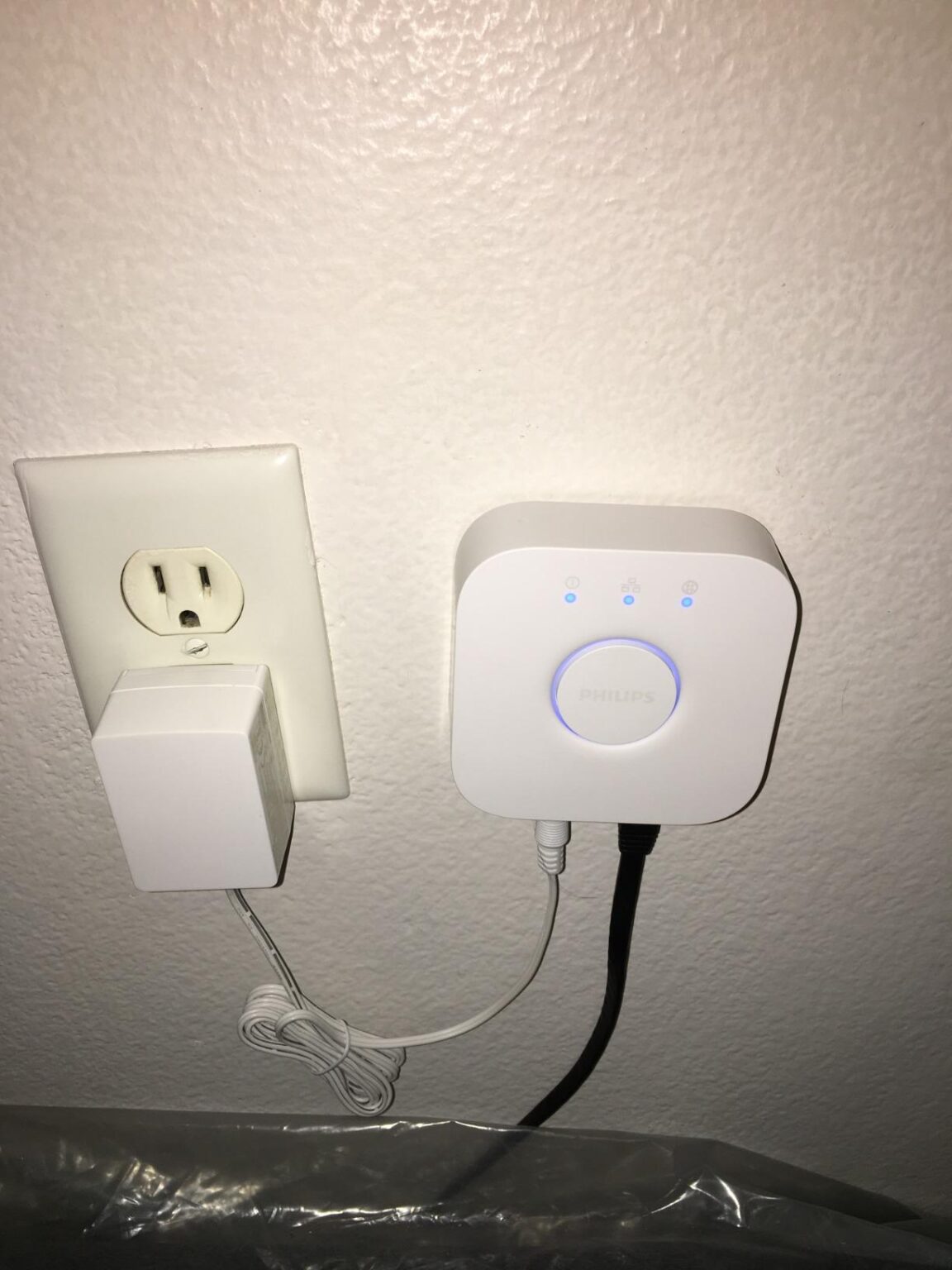 Best Smart Home Hubs 2026: 12 Expert-Tested Controllers 2025