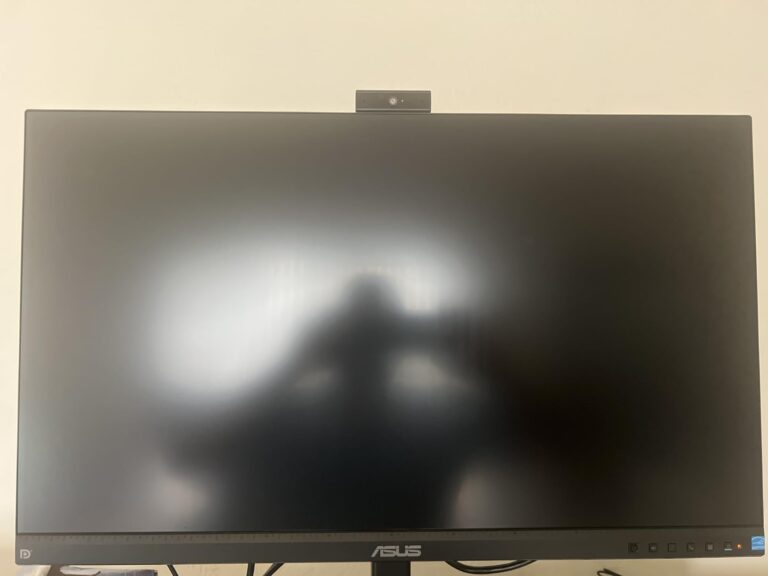 8 Best Monitors with Built-in Webcam (March 2026 Guide)
