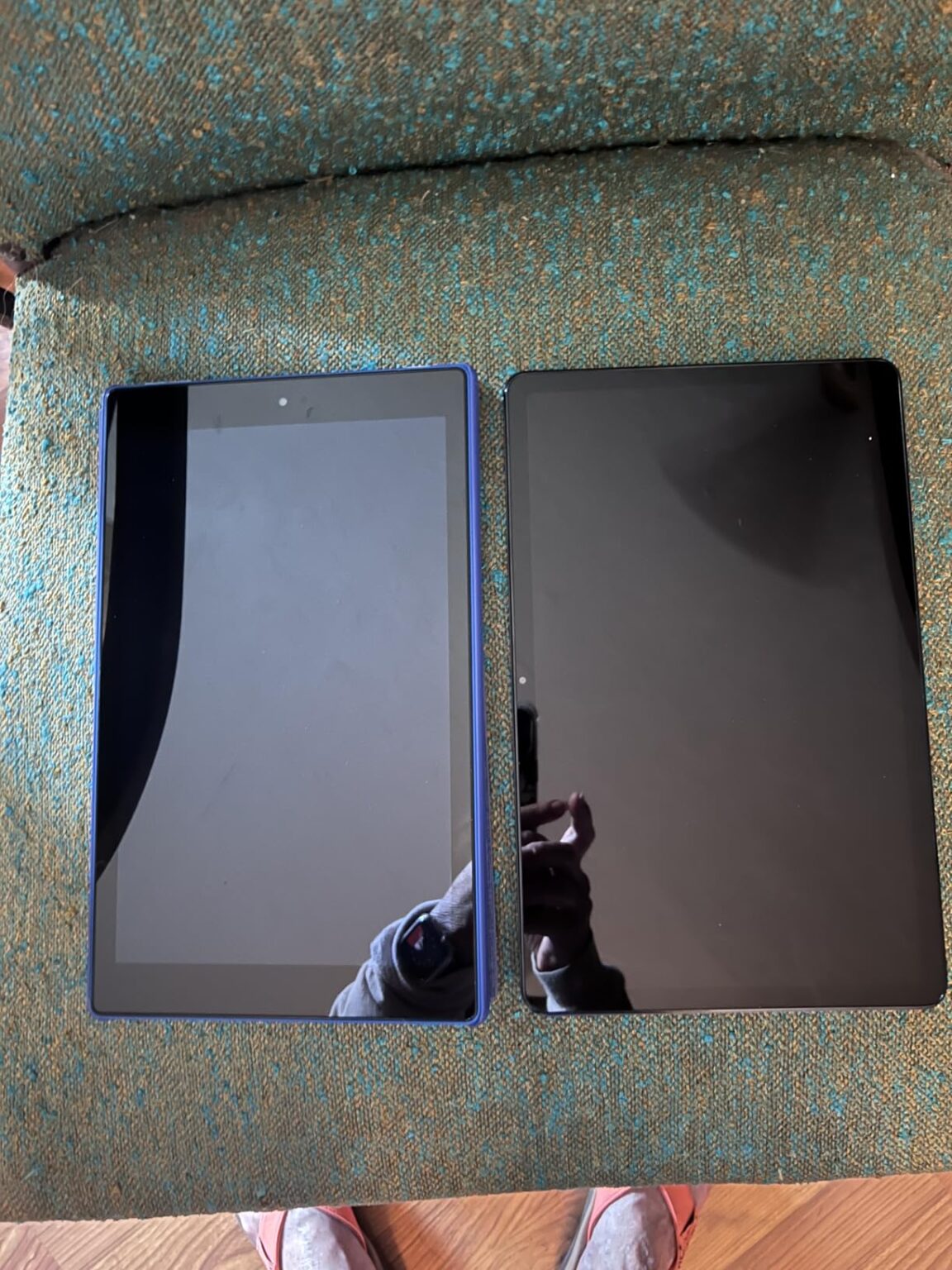 Best Tablets for Seniors: Expert Reviews and Senior-Friendly Picks