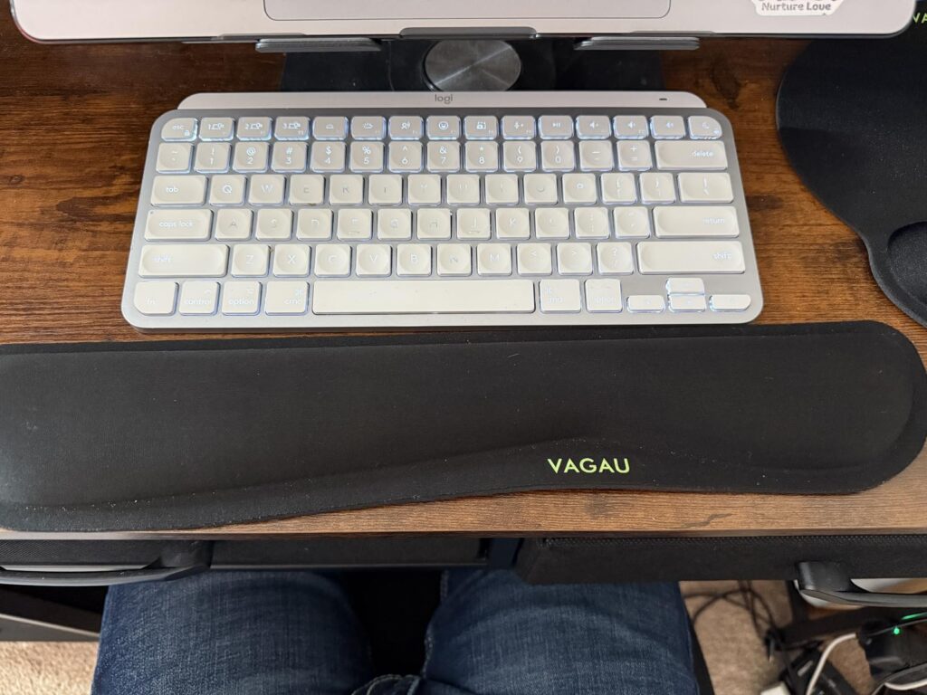 8 Best Gaming Keyboard Wrist Rests (2026) Complete Comfort Guide