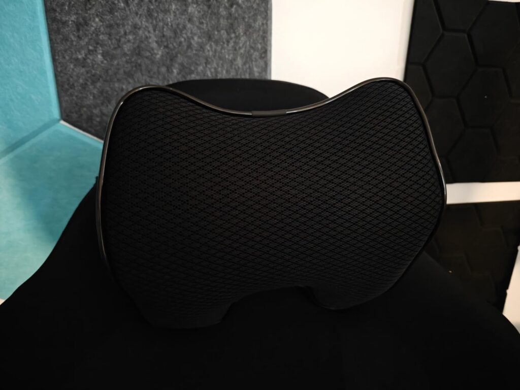 18 Best Gaming Chair Neck Pillows (2026) Models Tested