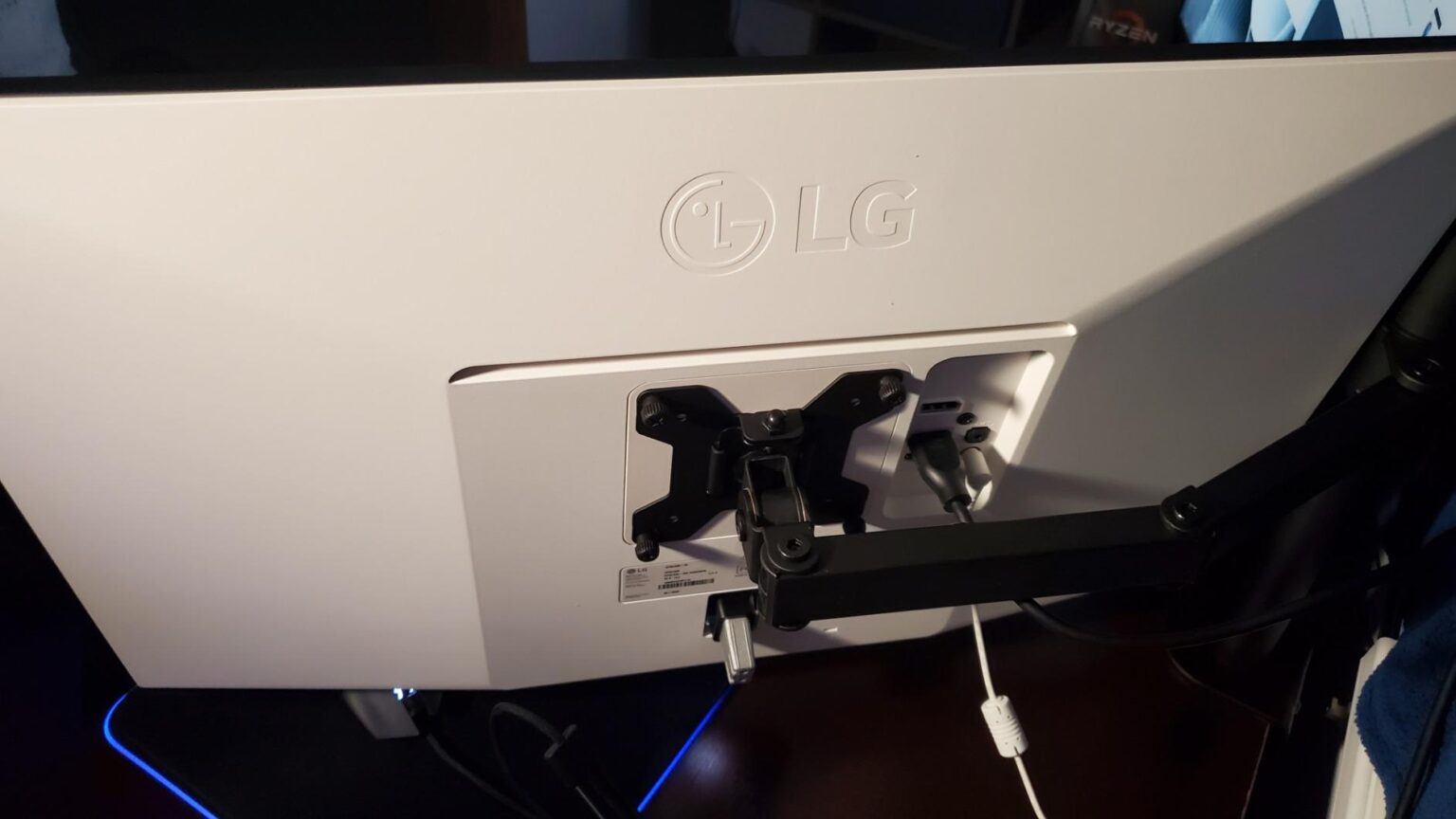 12 Best Monitors for Programming (March 2026) Complete Guide