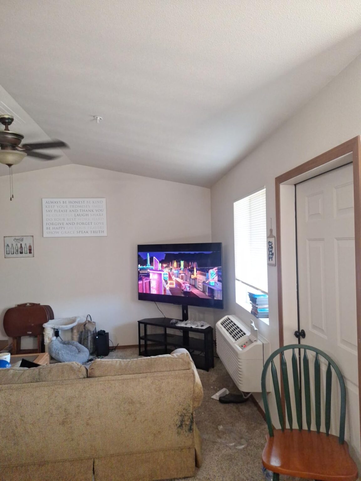 8 Best 90 Inch TV (June 2026) Expert Reviews & Guide