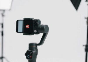 Best Phones for Vlogging 2026: 8 Models Tested by Video Creators