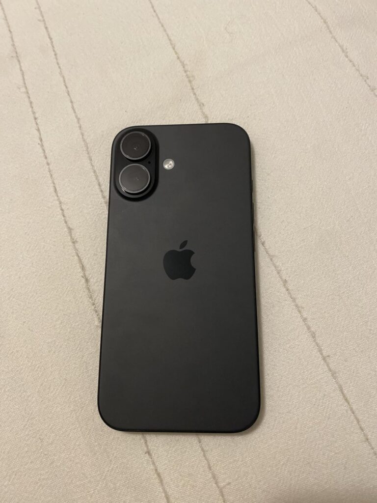 12 Best Cyber Monday iPhone Deals (December 2025) Tested