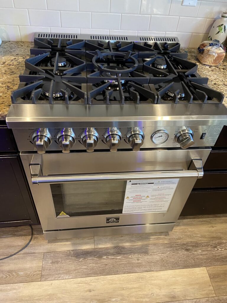 12 Best Gas Ranges for Home Chefs (January 2026) Tested