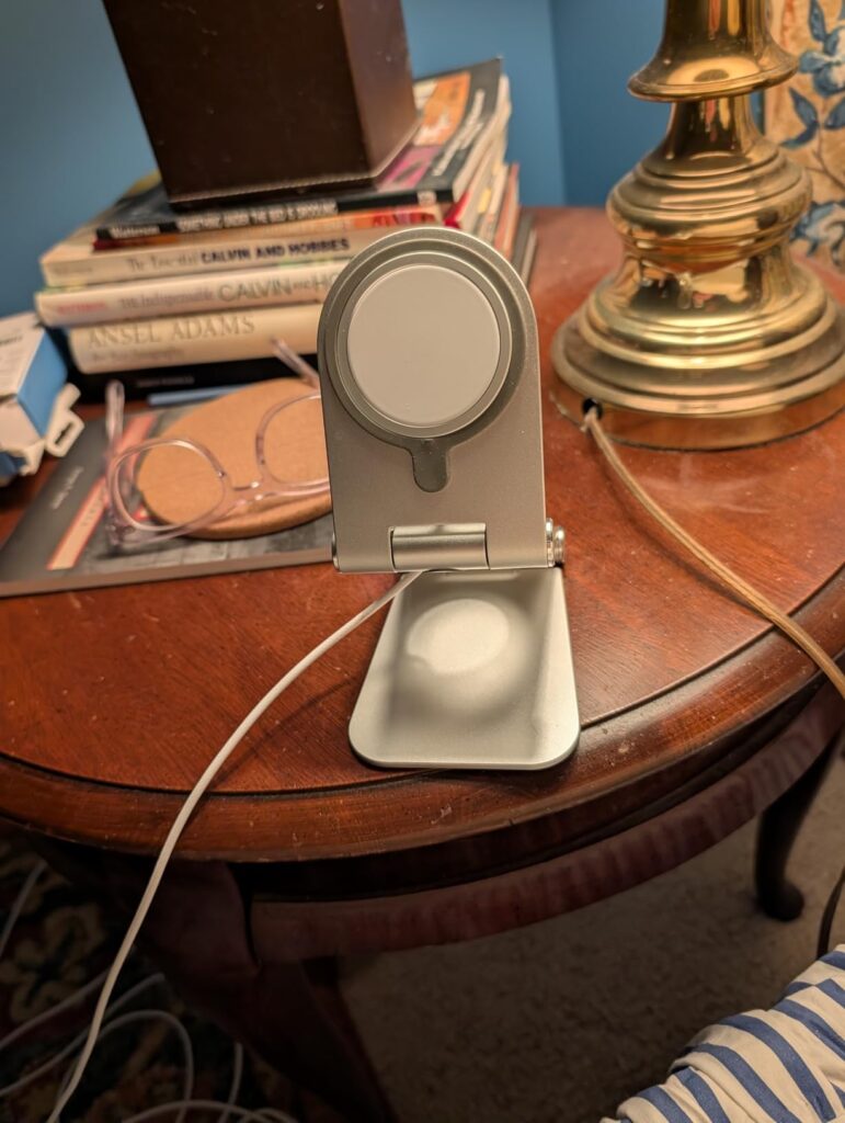 10 Best MagSafe Chargers for iPhone (June 2026) Expert Reviews