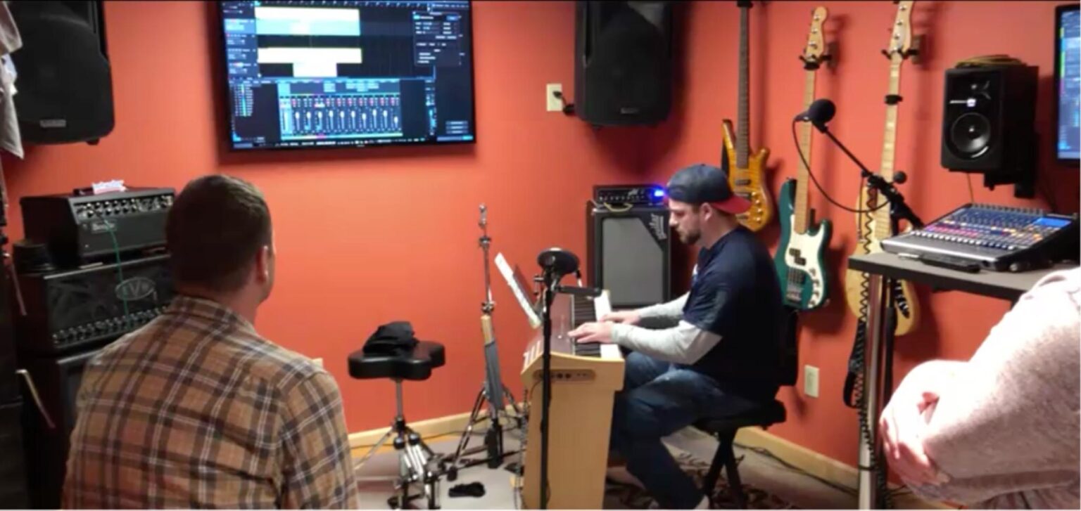 15 Best Digital Mixing Consoles for Home Recording Studios (April 2026)